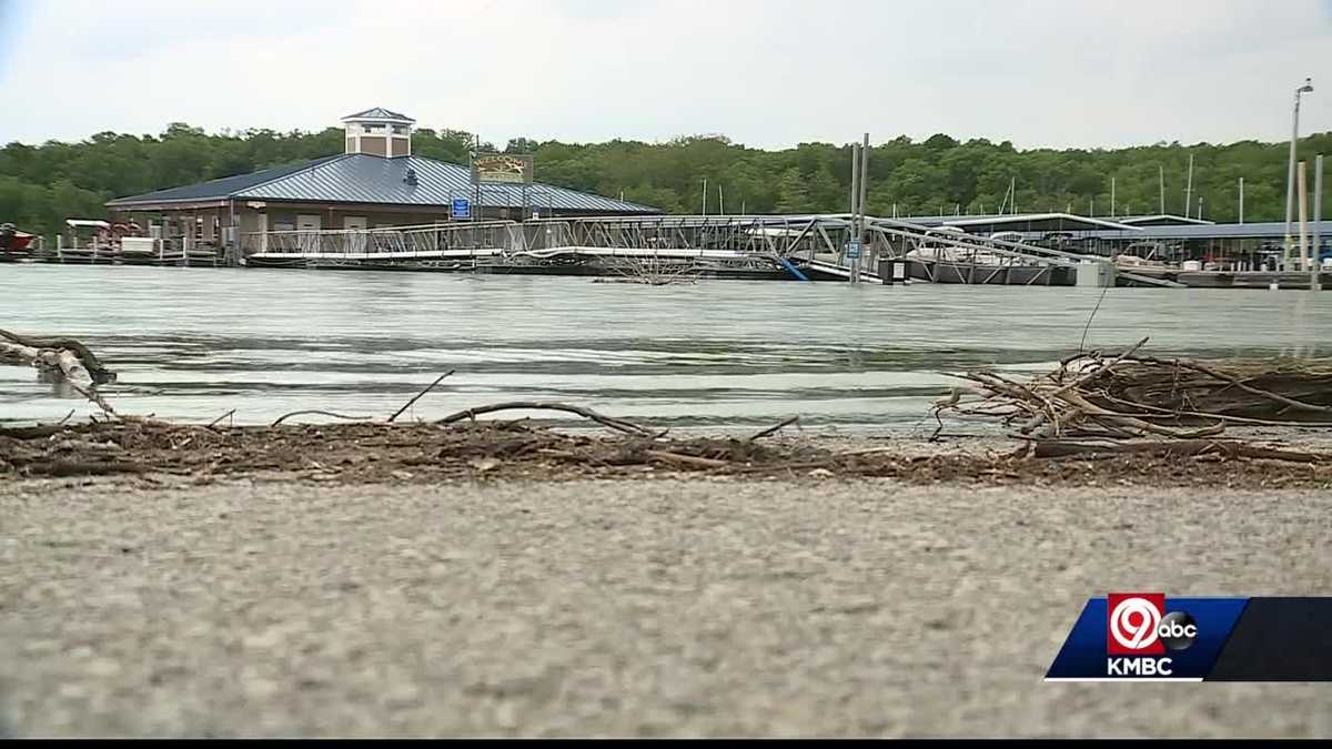 High water closes boat ramps at Clinton Lake