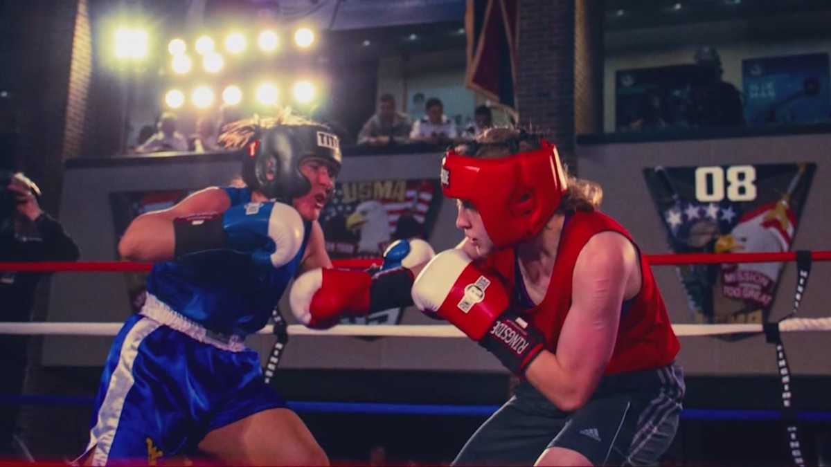 Iowa woman boxer makes history