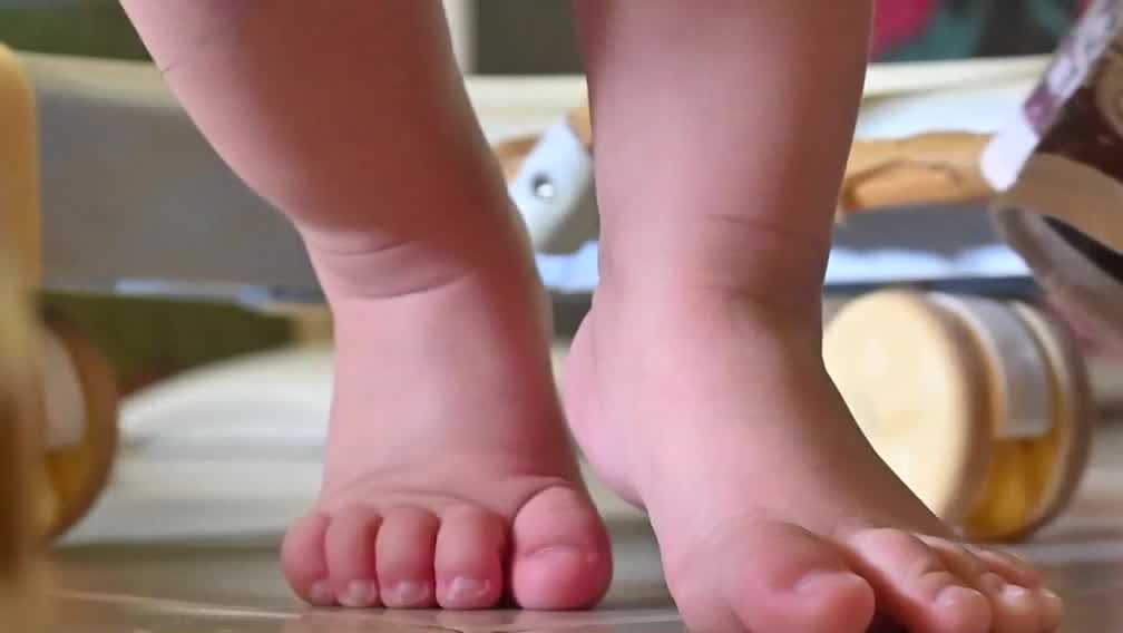 Consumer Reports: Safety risks and warnings on baby walkers