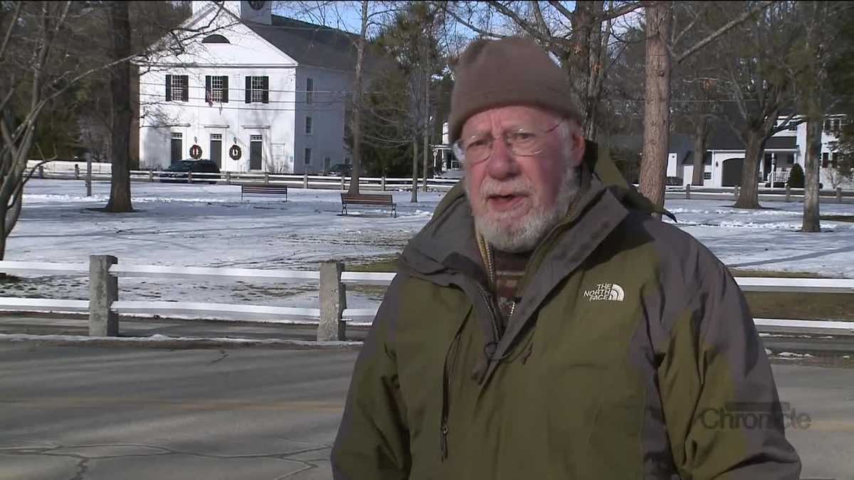 Fritz Wetherbee: Amherst, a Town.