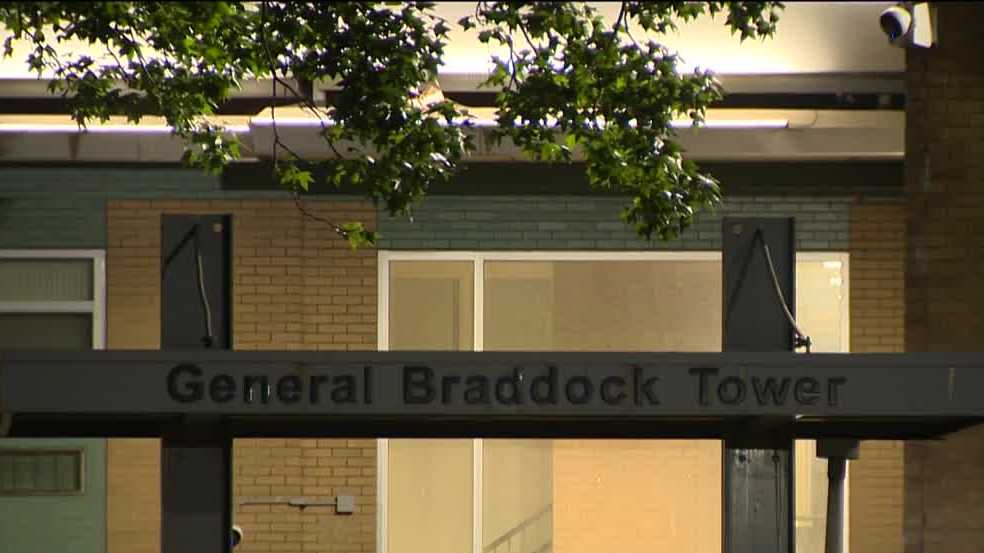 North Braddock stabbings send 2 to the hospital