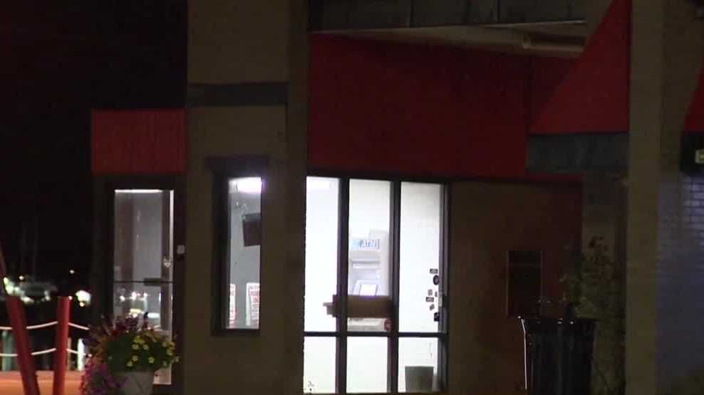 Salem police investigating stabbing at fast-food restaurant