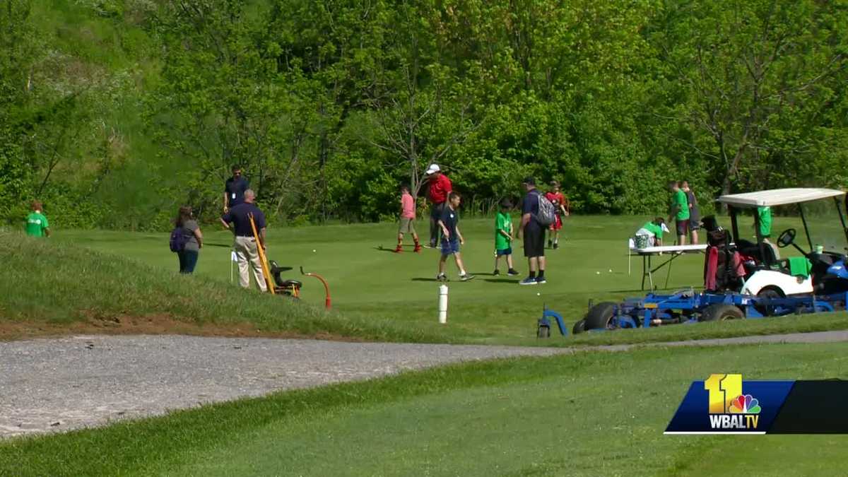 Winfield Elementary fifth graders learn STEM on golf course