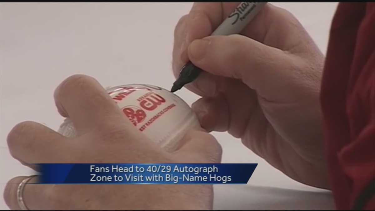 Razorback Fans Attend Razorfest