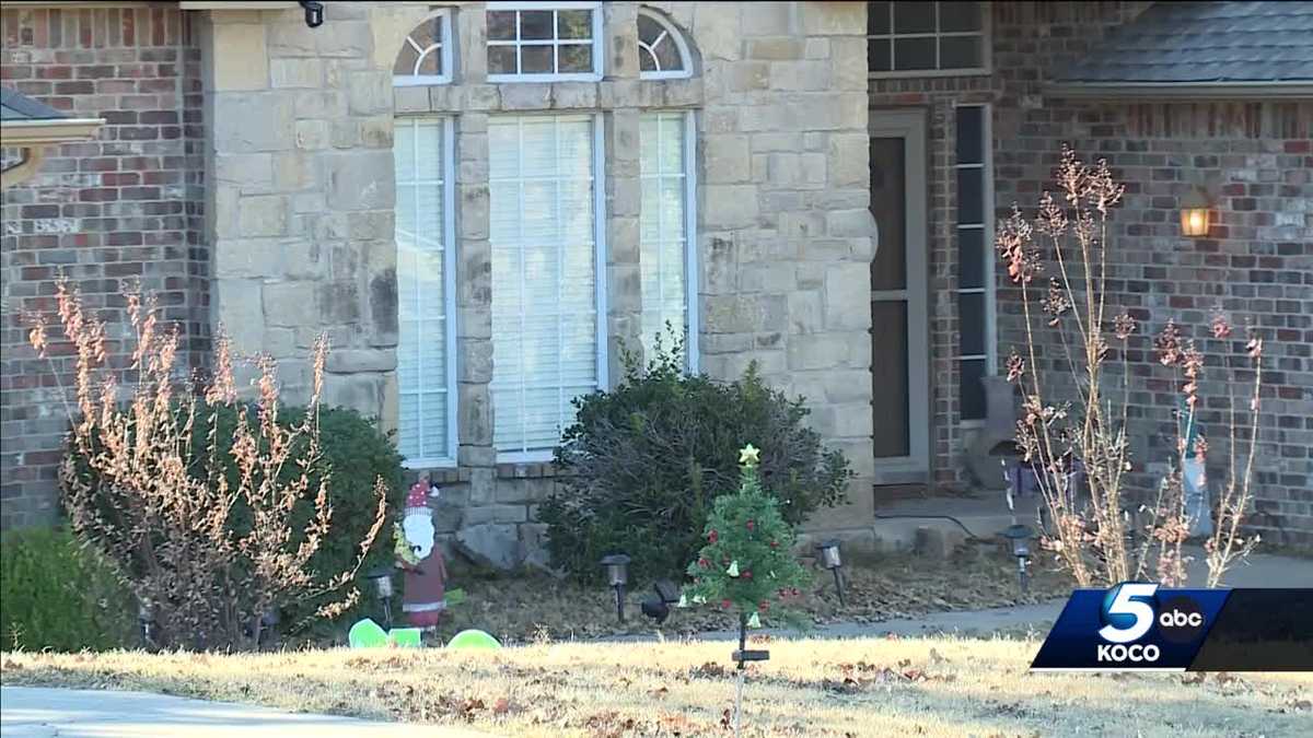 Police blame daughter for her mother's suicide in Oklahoma City