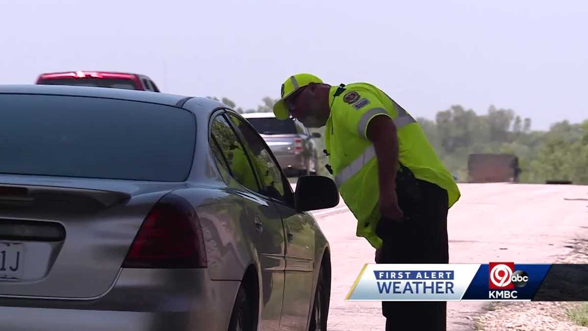 MoDOT drivers share the dangers of driving in extreme heat