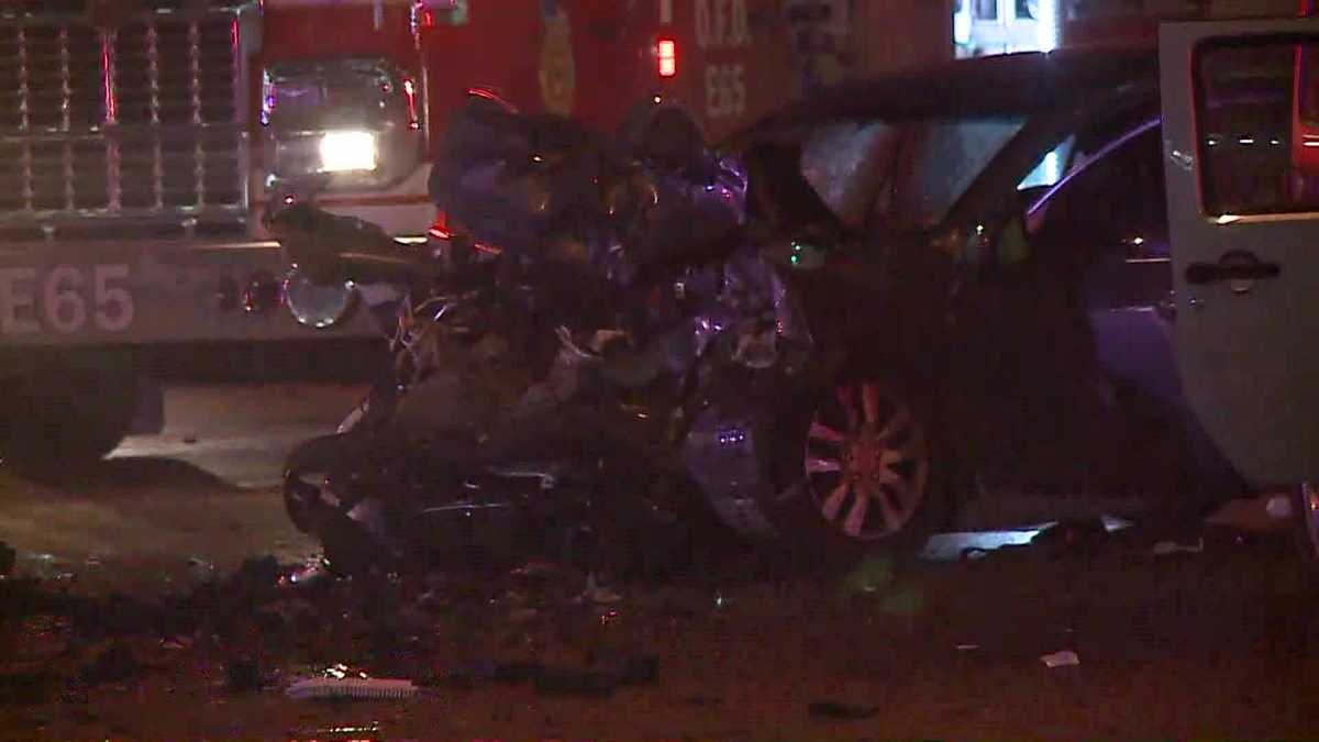 3 people critically injured, 2 seriously injured in crash Friday evening