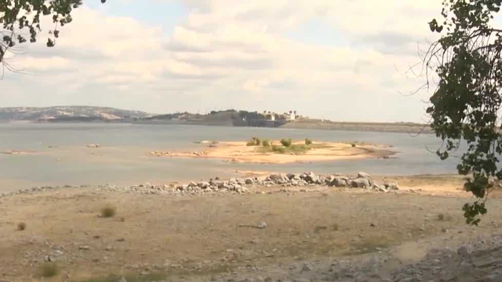 KCRA 3 weather archives: A look at the highs and lows on Folsom Lake