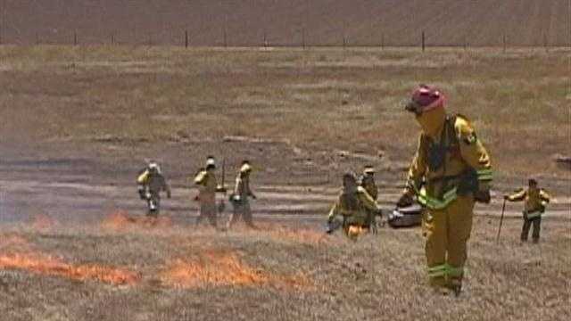 Firefighters train for wildfires in rural Salinas