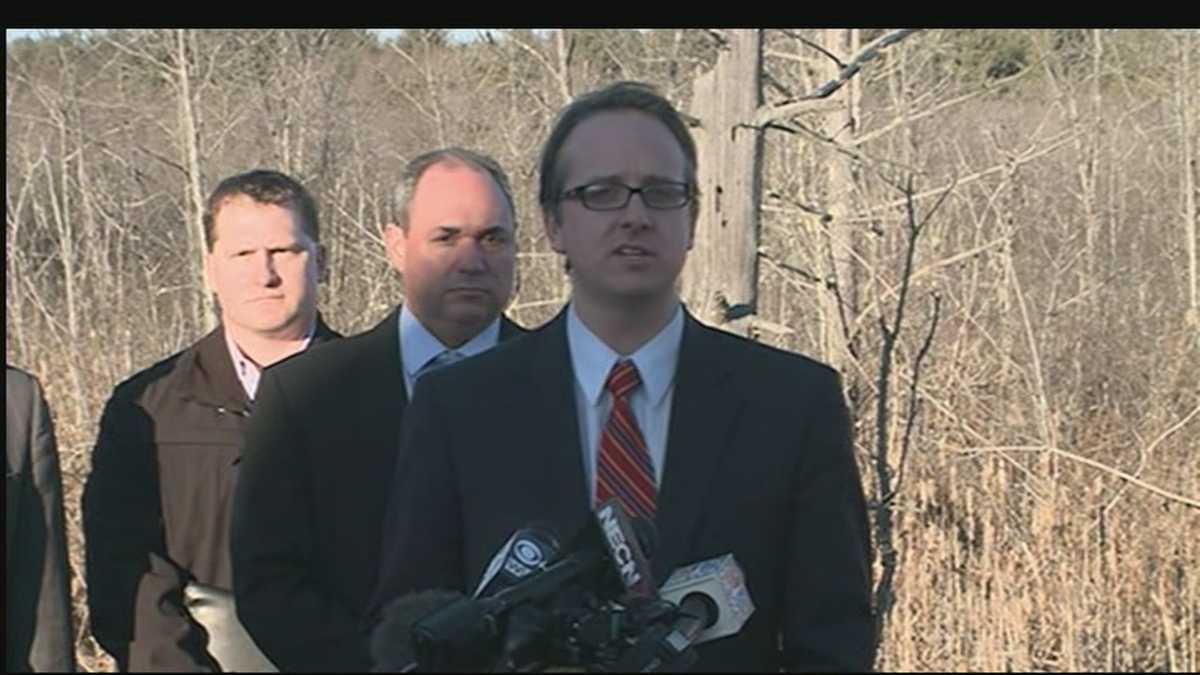Raw Video: Authorities discuss Dover murder-suicide investigation