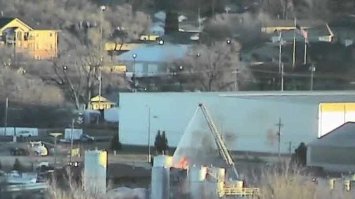 Crews battle structure fire near Carter Lake neighborhood