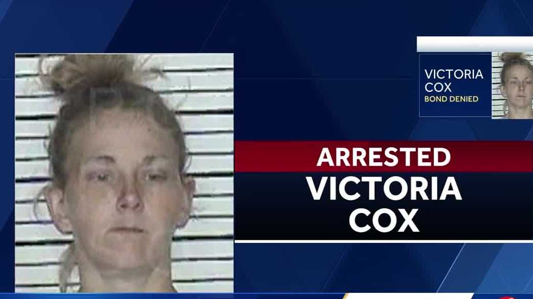 Records show Victoria Cox lives on the same road as Callie Brunett