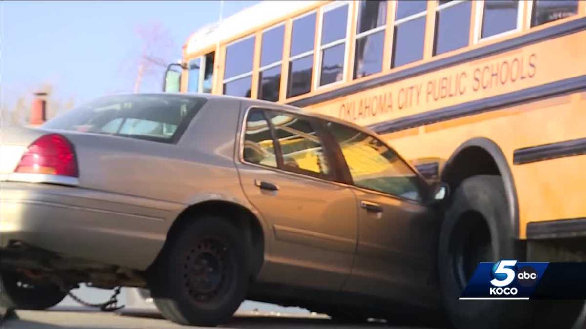 Oklahoma City school bus crash brings up seatbelt debate