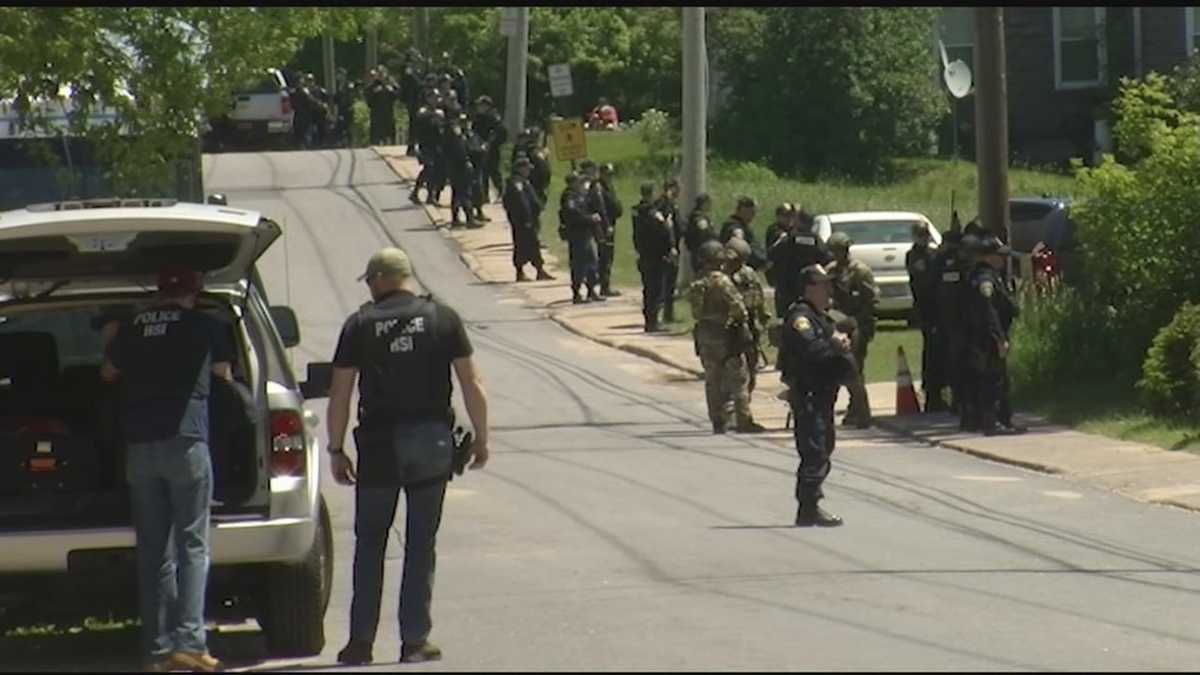 Police say convicted murderers still in the area