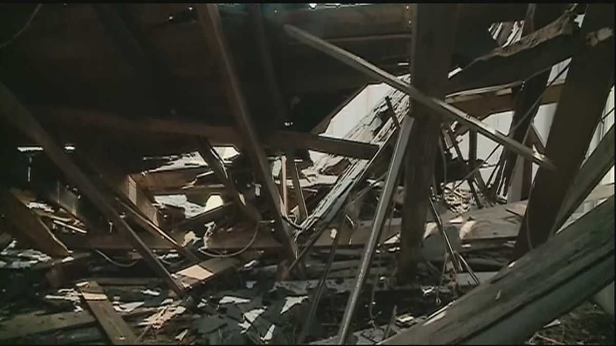 Fluker loses post office after roof collapse