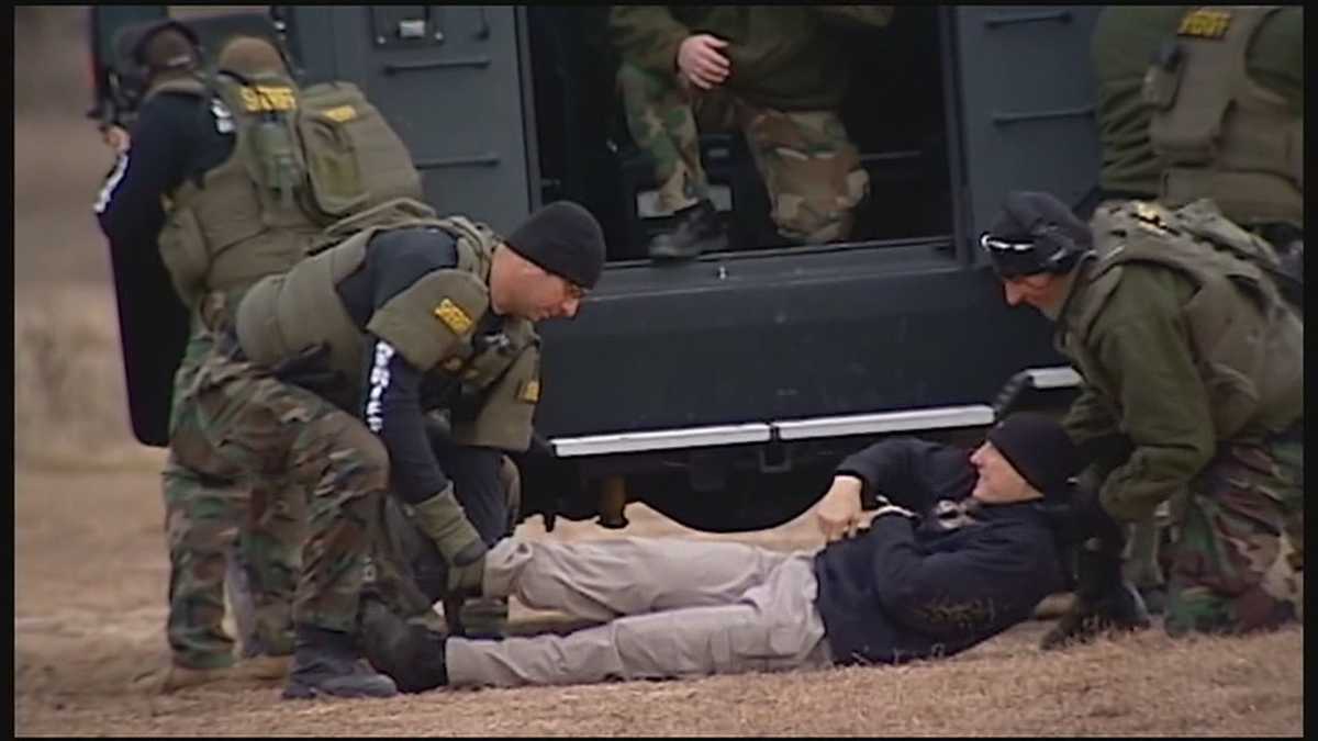 Johnson County law enforcement trains to use tactical gear