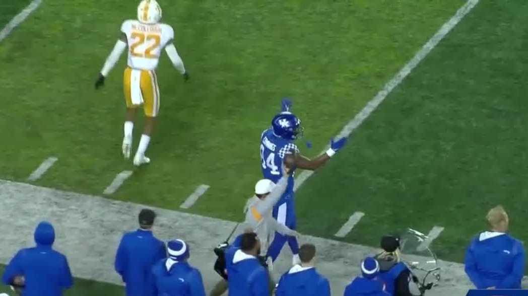 UK's Coach Stoops previews this weekend's match against Tennessee