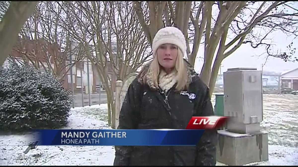 Mandy Gaither report from Anderson County in heavy snowfall