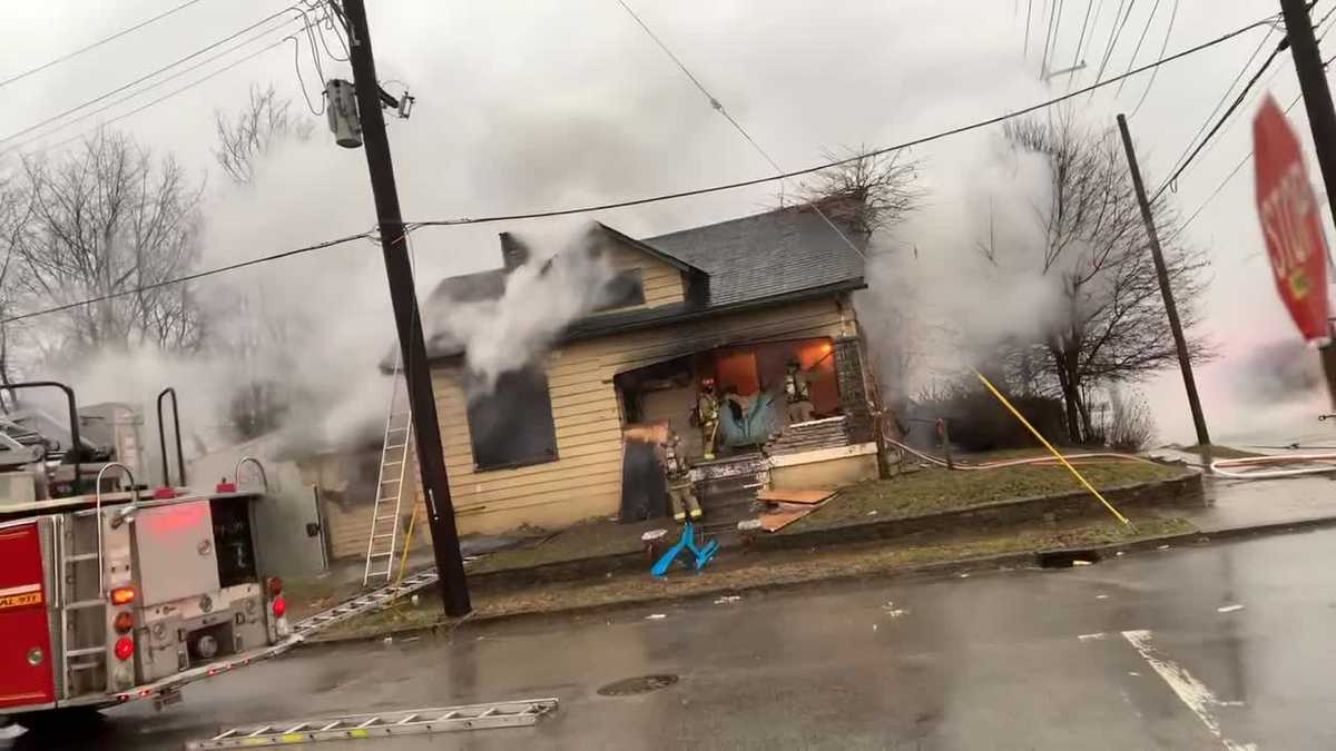 VIDEO: House goes up in flames in Parkland neighborhood, adult rescued