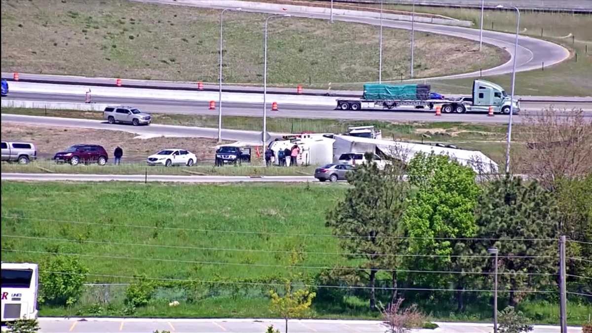 2 seriously injured after semi overturns on I-80, 13th Street ramp