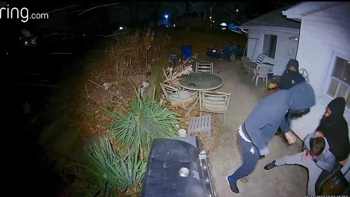 Surveillance video shows Friday night shooting in Plum; victim's family ...