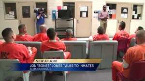 UFC champ explains life turnaround to inmates
