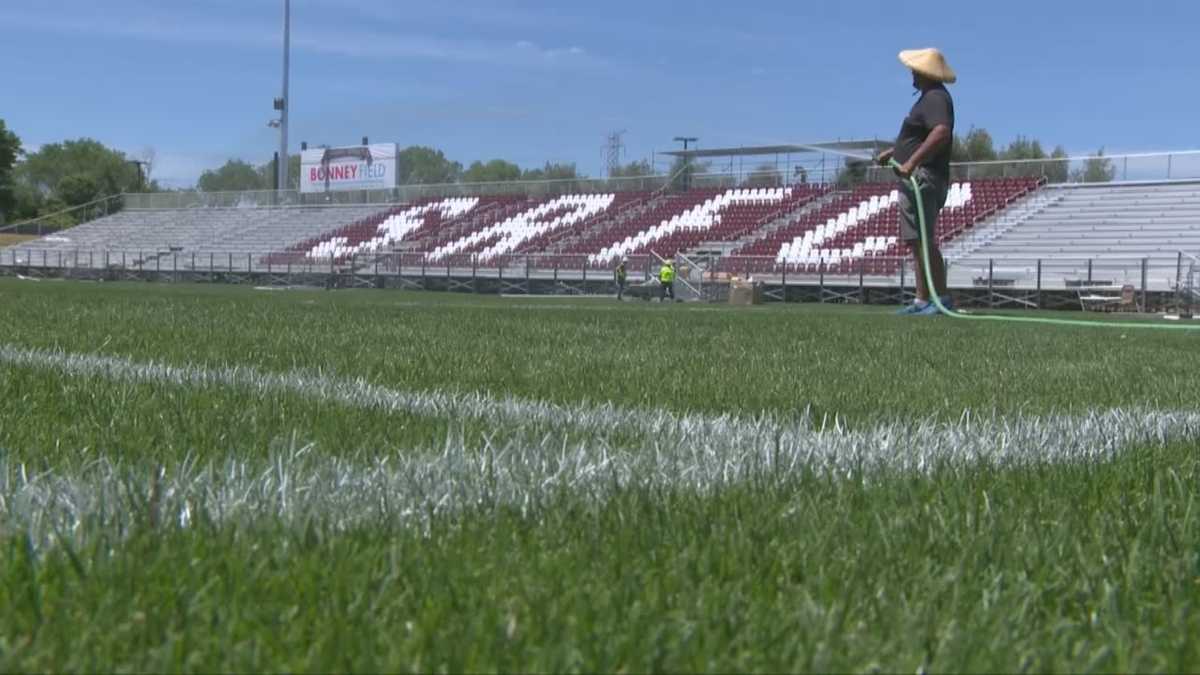 Crews put final touches on new Sac Republic FC stadium