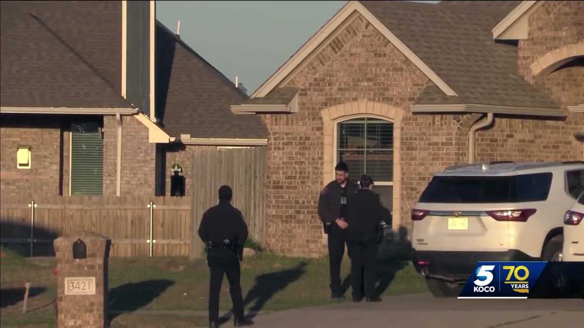 Moore residents help police catch people stealing from cars