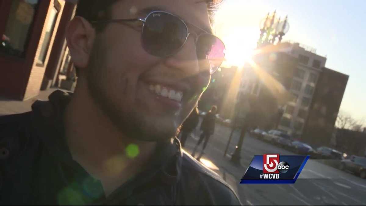 Singer known for grocery store serenades gets accepted to Berklee