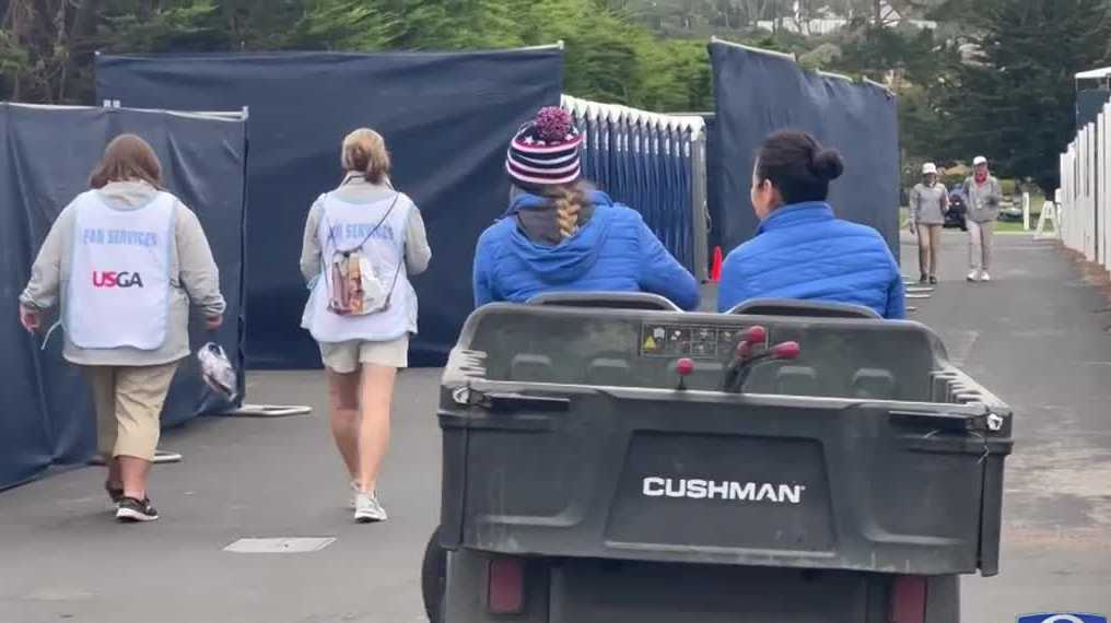 Female groundskeepers make history at US Women's Open