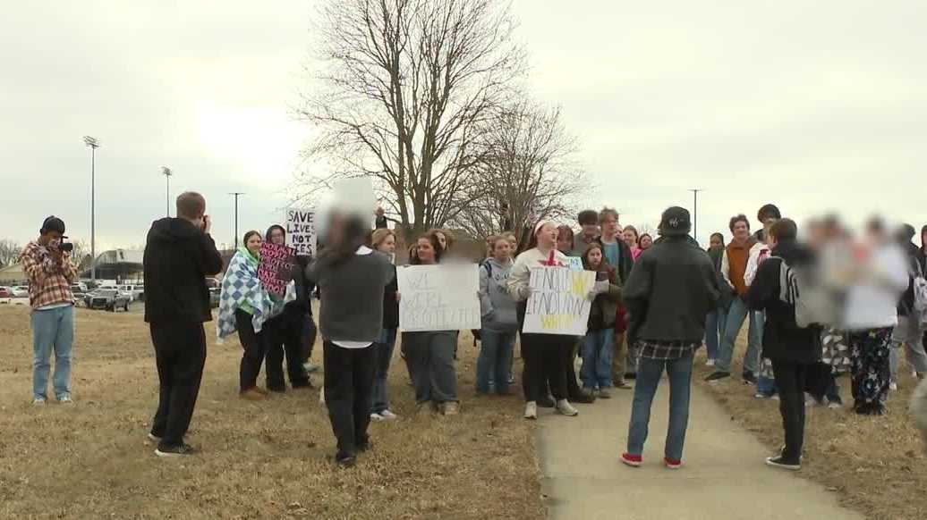Atlantic students walk out in protest of district's response to staff ...