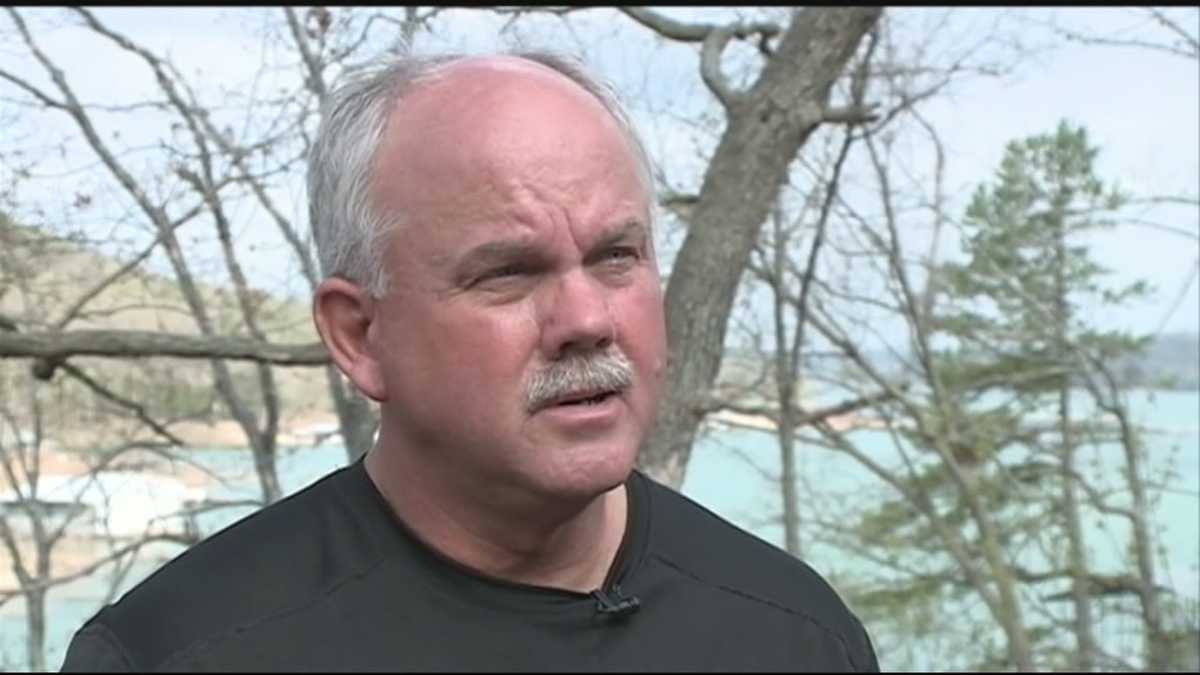 Emily Maher talks to one of the divers about the missing woman in ...