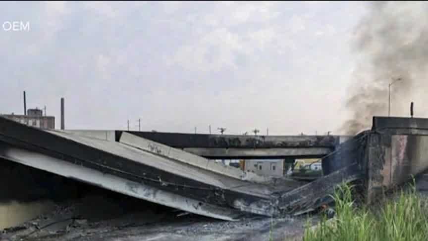 I-95 collapses in Philadelphia
