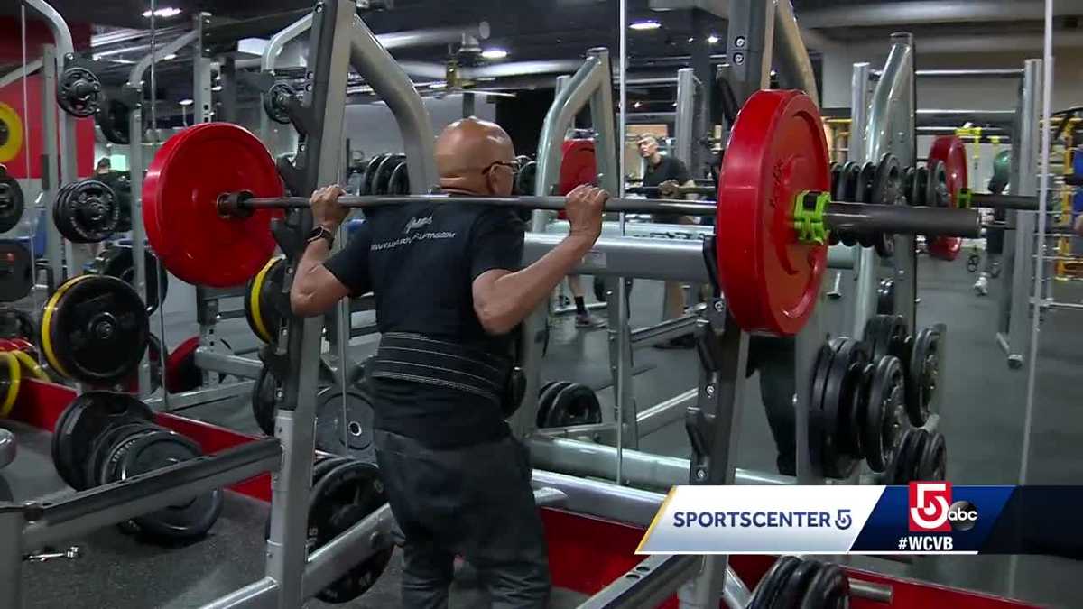 Powerlifter still going strong at the age of 75