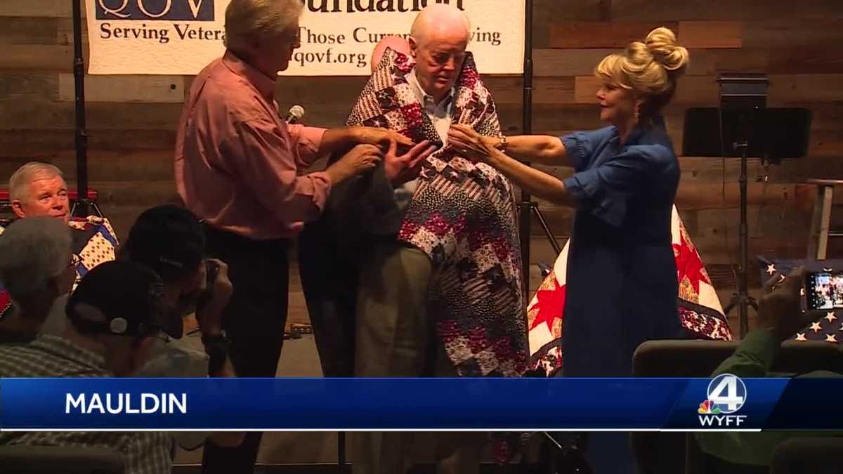 South Carolina: Quilts of Valor ceremony