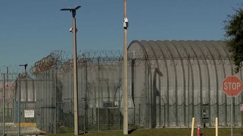 Orange County explores lawsuit over ICE detainee costs