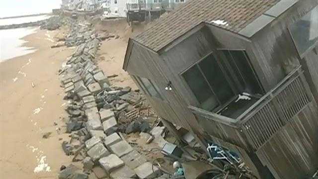 Neighbor: Loss of house is devastating