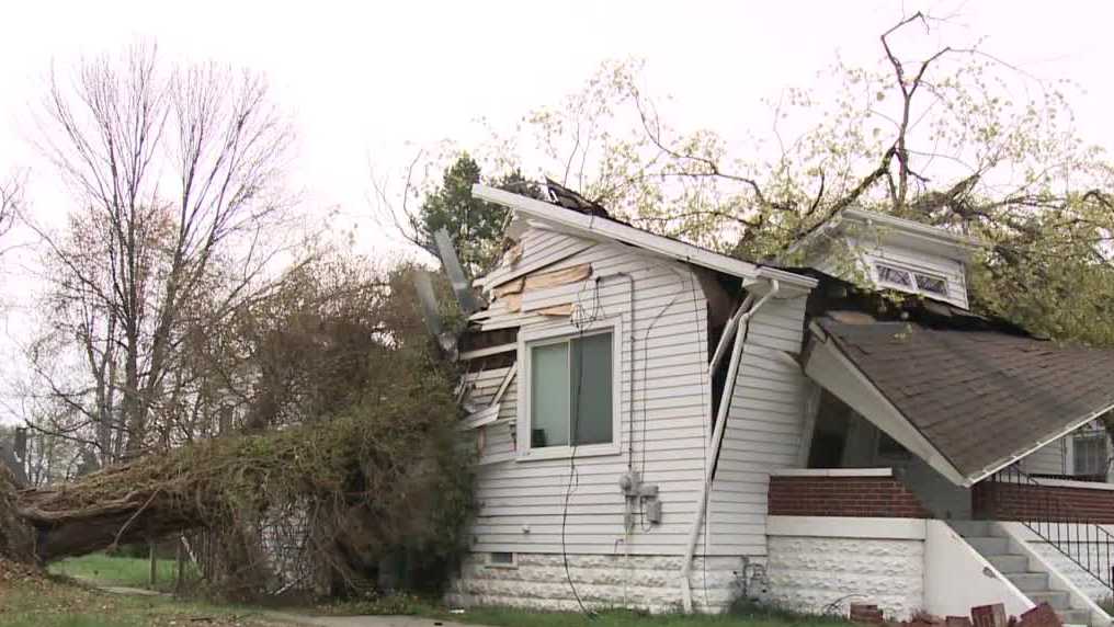 Home destroyed, trees uprooted in Iroqouis neighborhood