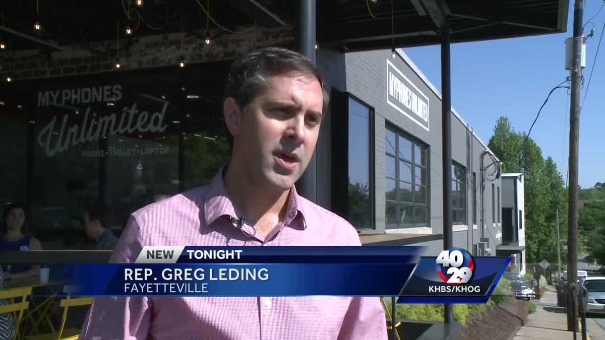 State Rep. Greg Leding meets with voters in Fayetteville