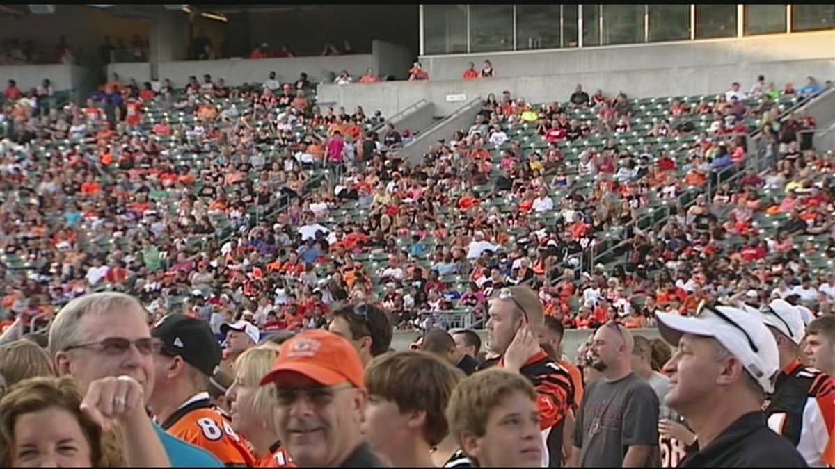 Bengals fans celebrate start of new season