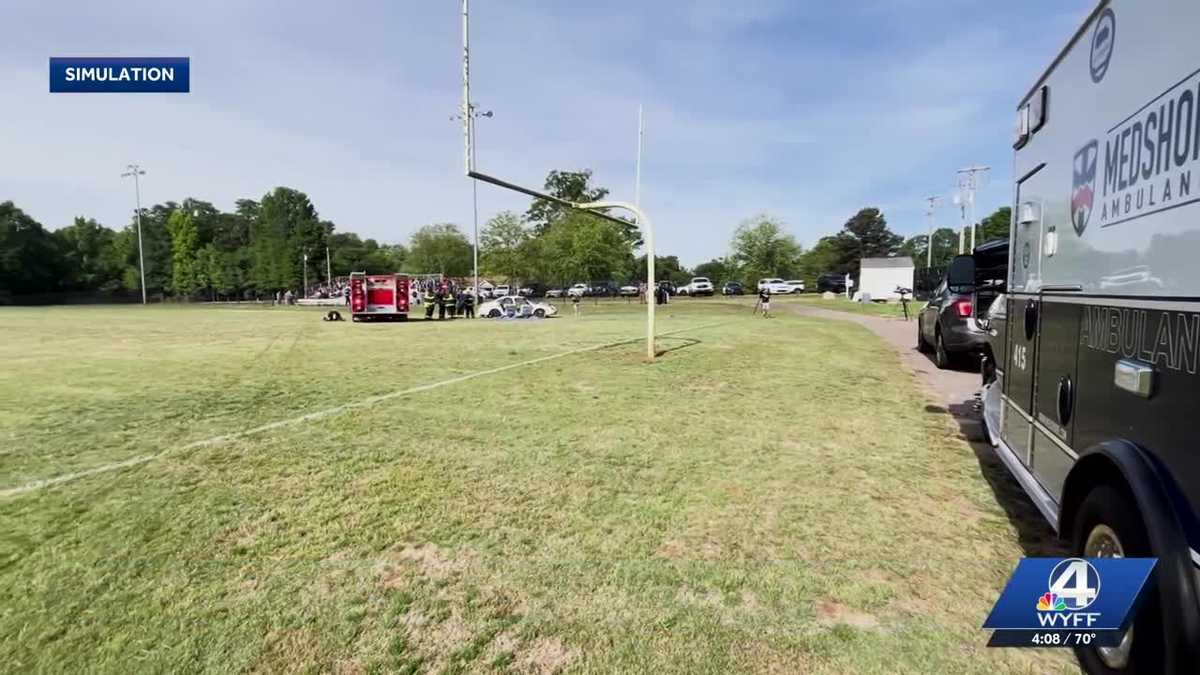Mock crash shows students dangers of impaired driving
