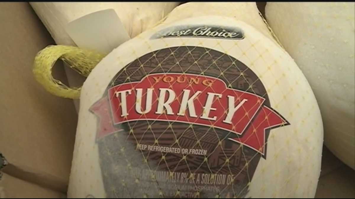 40/29 collects more than 1,000 turkeys