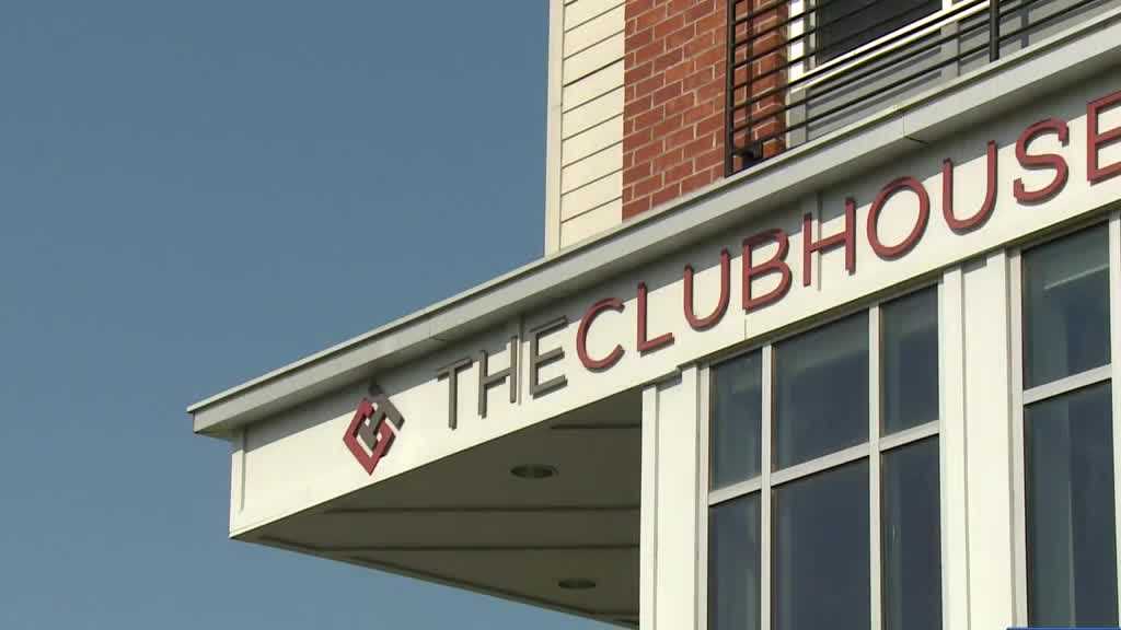Louisville students living without AC for more than 4 months