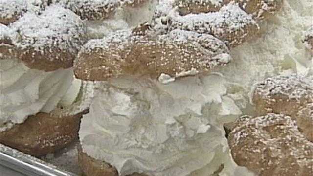 Behind the scenes look at the making of cream puffs at State Fair