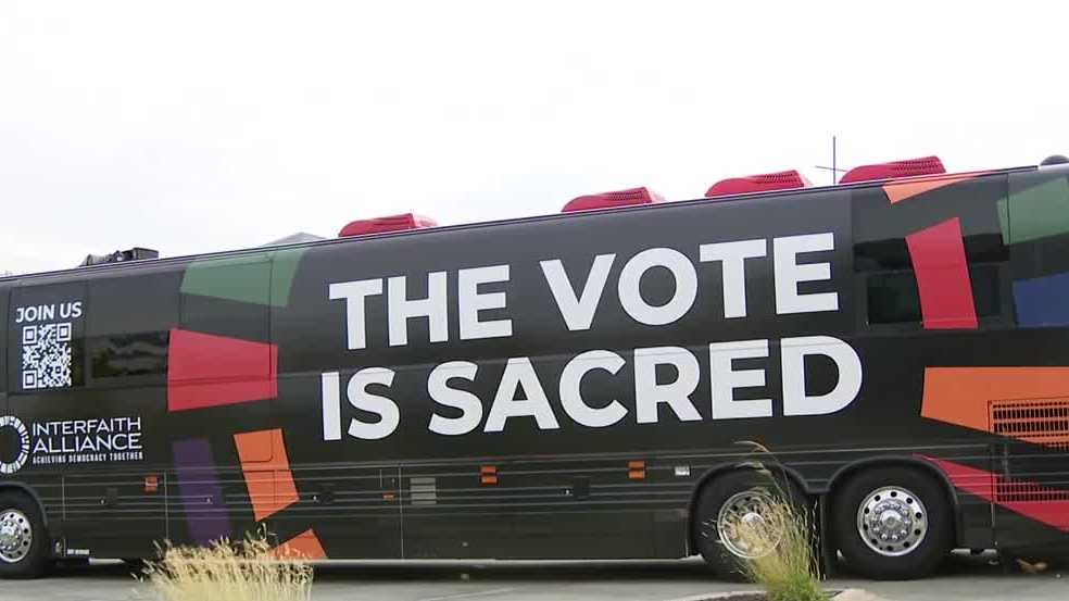 Omaha Interfaith Alliance kicks off get out and vote bus tour