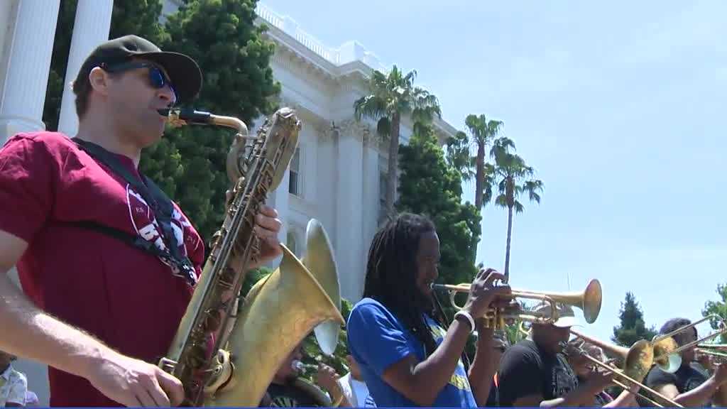 Juneteenth celebrated at California Capitol with music, reflection