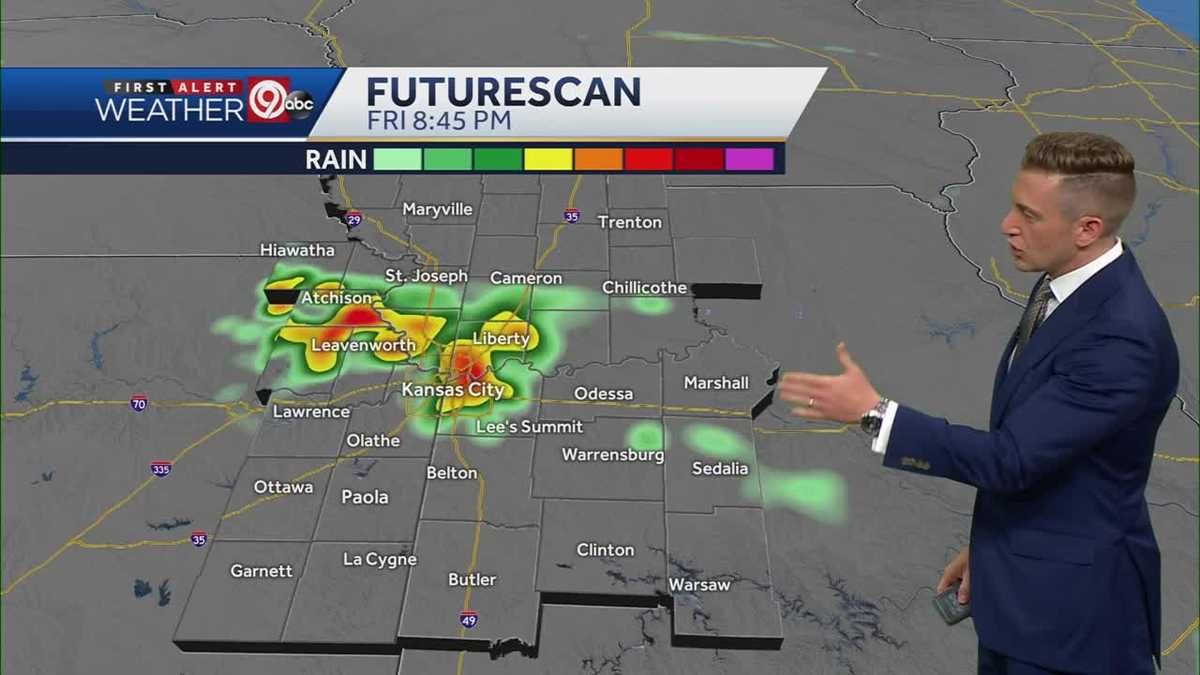 KANSAS CITY WEATHER: Sunny and very warm Thursday