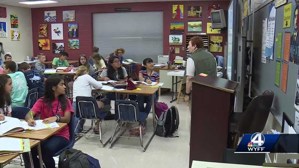 Patrice Elmore is this weeks Golden Apple Winner