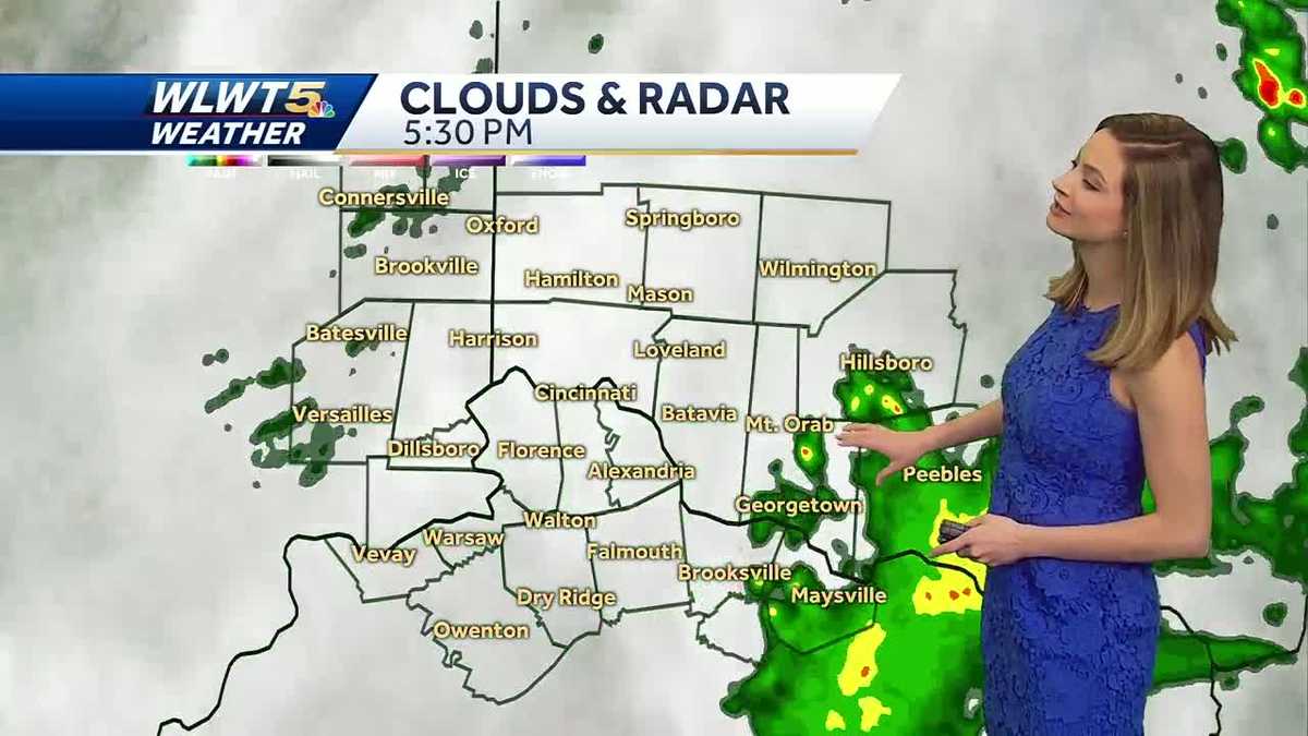 Sunday showers linger into Monday