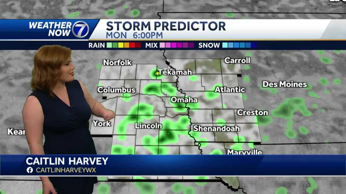 Drizzly and damp Monday, more chances for rain